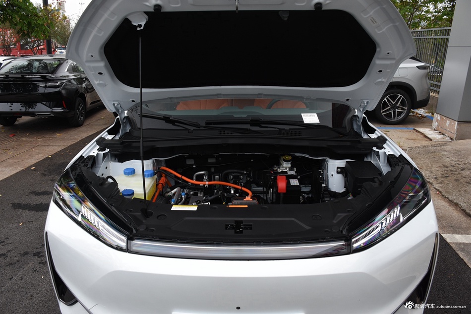 【东风风神2024款风神L7 205 尊享版】报价_参数_图片 – 新浪汽车