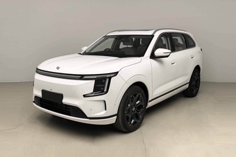 【山海L7 PLUS】_新款山海L7 PLUS_奇瑞汽车山海L7 PLUS报价及图片_配置–新浪汽车